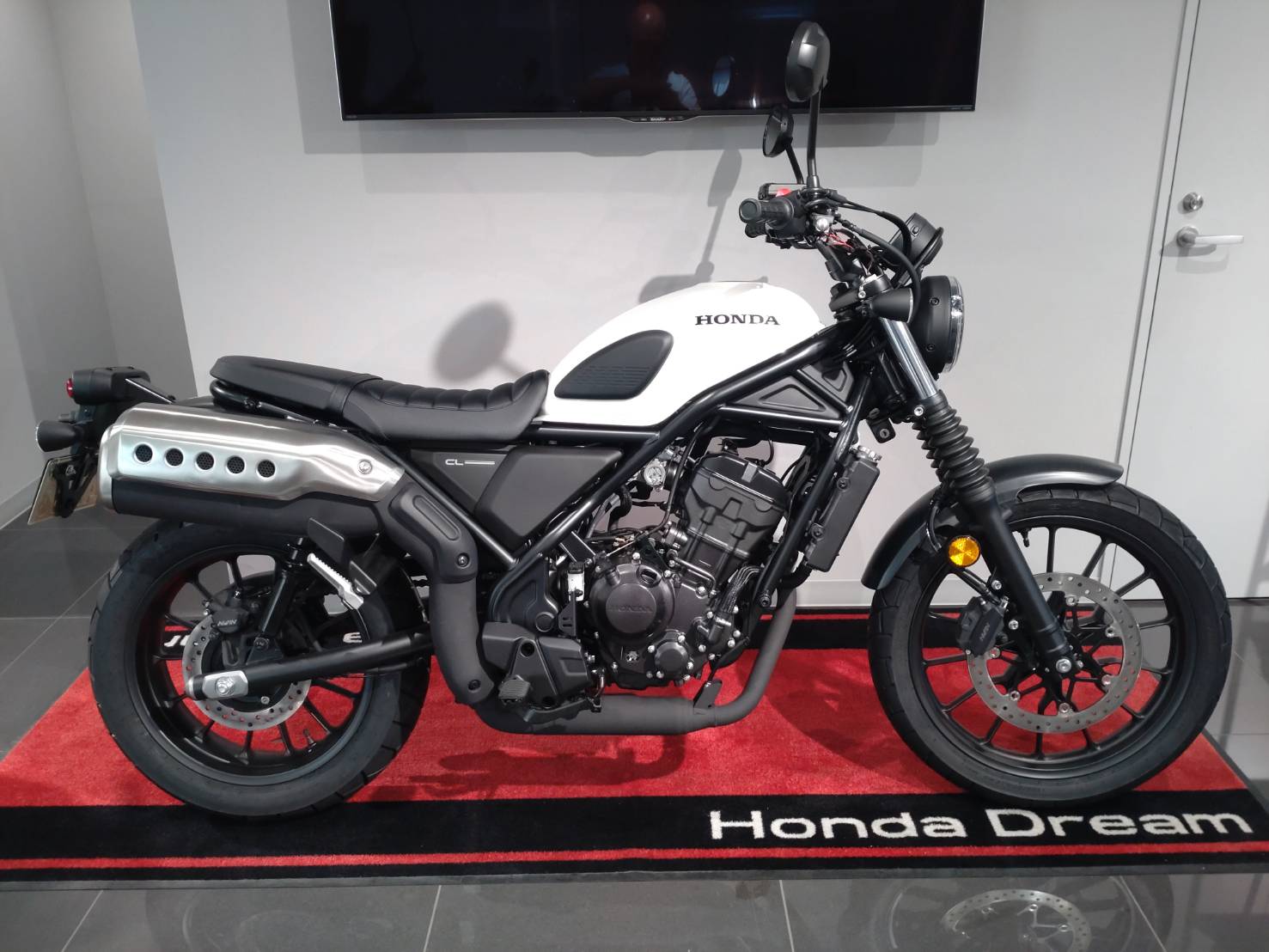 CL250 白 9月入荷予定あります。 – ホンダドリーム新横浜/横浜戸塚 | バイク販売,修理ならHonda Dream 新横浜/横浜戸塚